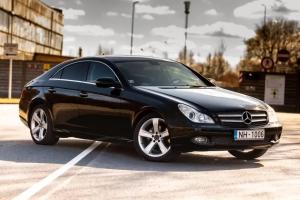 Black Mercedes-Benz CLS 350 2010 in Jelgava, with an engine capacity of 3.00 L and mileage of 255 thousand km for 8900 €, photo 3 on AUTOMOTO.COM.LV