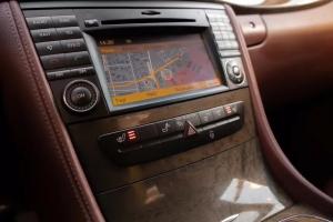 Black Mercedes-Benz CLS 350 2010 in Jelgava, with an engine capacity of 3.00 L and mileage of 255 thousand km for 8900 €, photo 18 on AUTOMOTO.COM.LV