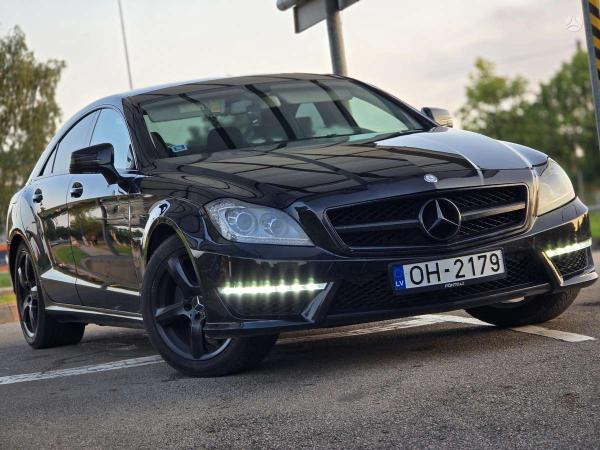 Melns Mercedes-Benz CLS 350 2011 Radviliškis, ar dzinēja tilpumu 2.99 L un nobraukumu 303 tūkst. km par 9800 €, foto 10 vietnē AUTOMOTO.COM.LV
