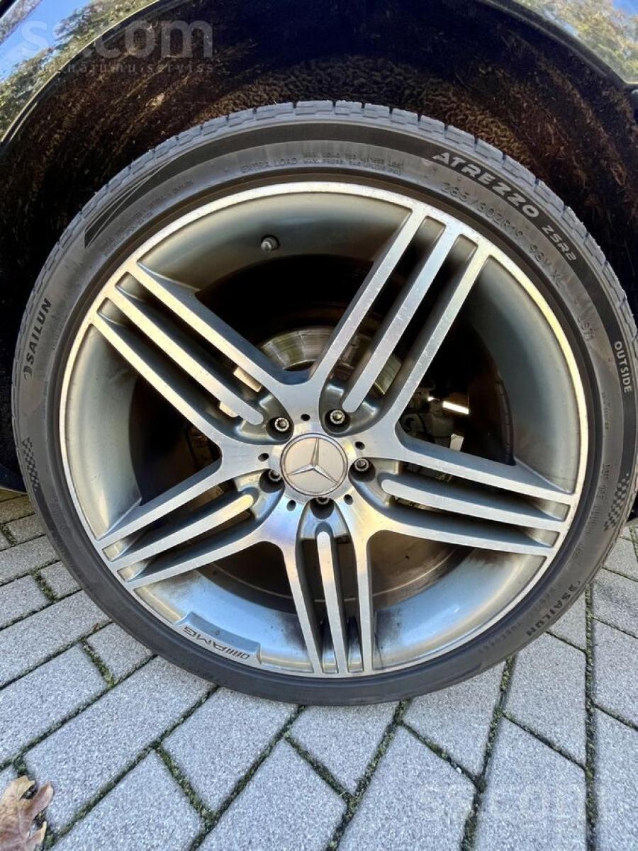 Melns Mercedes-Benz CLS 350 2012 Rīga, ar dzinēja tilpumu 3.00 L un nobraukumu 264 tūkst. km par 11990 €, foto 16 vietnē AUTOMOTO.COM.LV