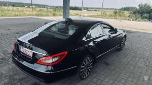 Melns Mercedes-Benz CLS 350 2012 Viļņa, ar dzinēja tilpumu 2.99 L un nobraukumu 377 tūkst. km par 10500 €, foto 11 vietnē AUTOMOTO.COM.LV
