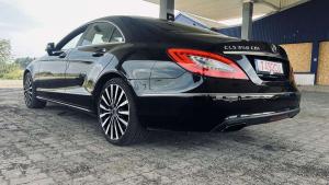 Melns Mercedes-Benz CLS 350 2012 Viļņa, ar dzinēja tilpumu 2.99 L un nobraukumu 377 tūkst. km par 10500 €, foto 12 vietnē AUTOMOTO.COM.LV