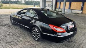 Melns Mercedes-Benz CLS 350 2012 Viļņa, ar dzinēja tilpumu 2.99 L un nobraukumu 377 tūkst. km par 10500 €, foto 19 vietnē AUTOMOTO.COM.LV