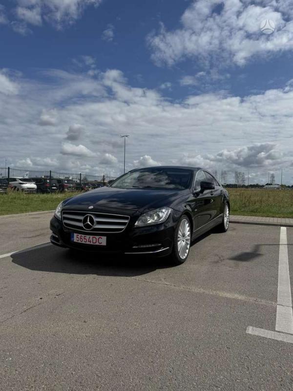 Melns Mercedes-Benz CLS 350 2012 Marijampole, ar dzinēja tilpumu 2.99 L un nobraukumu 250 tūkst. km par 11500 €, foto 2 vietnē AUTOMOTO.COM.LV