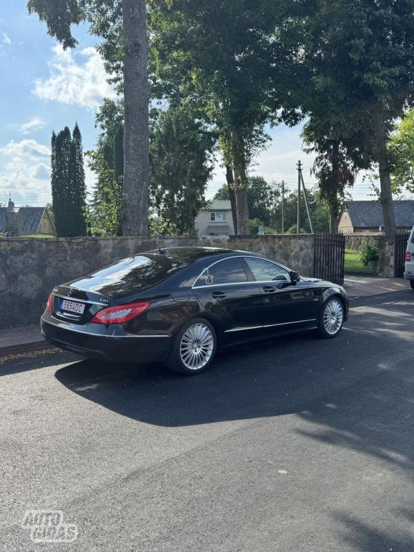 Black Mercedes-Benz CLS 350 2012 in Marijampole, with an engine capacity of 3.00 L and mileage of 250 thousand km for 11500 €, photo 1 on AUTOMOTO.COM.LV