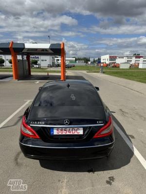 Melns Mercedes-Benz CLS 350 2012 Marijampole, ar dzinēja tilpumu 3.00 L un nobraukumu 250 tūkst. km par 11700 €, foto 8 vietnē AUTOMOTO.COM.LV