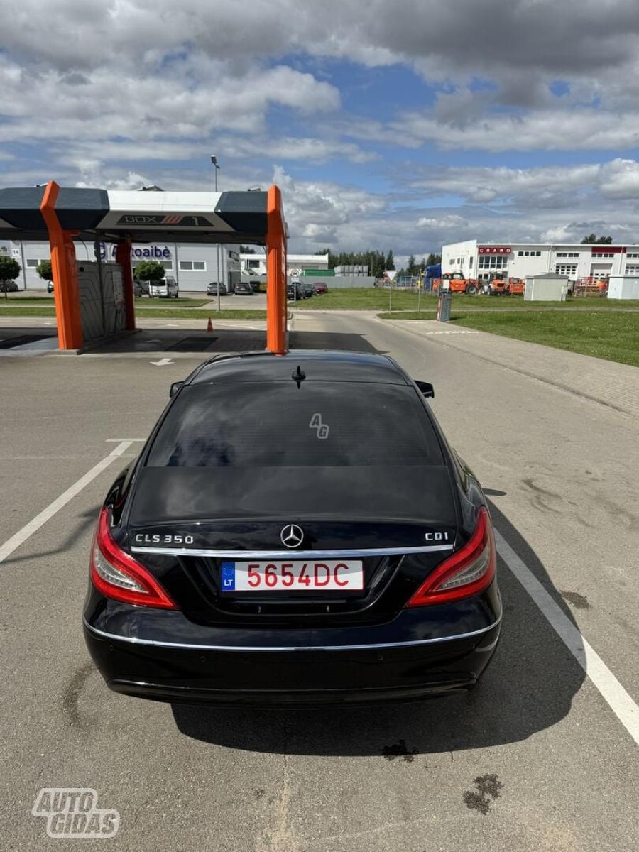 Melns Mercedes-Benz CLS 350 2012 Marijampole, ar dzinēja tilpumu 3.00 L un nobraukumu 250 tūkst. km par 11700 €, foto 8 vietnē AUTOMOTO.COM.LV
