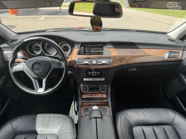 Black Mercedes-Benz CLS 350 2012 in Marijampole, with an engine capacity of 3.00 L and mileage of 250 thousand km for 11500 €, photo 10 on AUTOMOTO.COM.LV