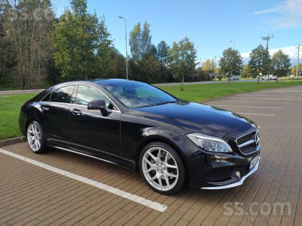 Черный Мерседес ЦЛС 350 2015 в Рига, объемом двигателя 3.00 л и пробегом 147 тыс. км за 19000 €, фото 2 на AUTOMOTO.COM.LV