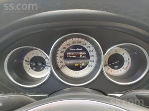 Black Mercedes-Benz CLS 350 2015 in Riga, with an engine capacity of 3.00 L and mileage of 147 thousand km for 19000 €, photo 13 on AUTOMOTO.COM.LV