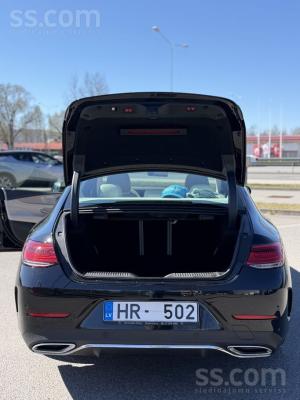 Black Mercedes-Benz CLS 350 2018 in Riga, with an engine capacity of 3.00 L and mileage of 178 thousand km for 28900 €, photo 6 on AUTOMOTO.COM.LV