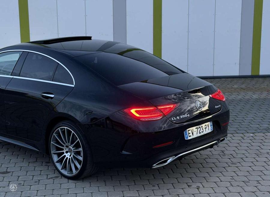 Melns Mercedes-Benz CLS 350 2018 Tauragė, ar dzinēja tilpumu 2.93 L un nobraukumu 107 tūkst. km par 35800 €, foto 23 vietnē AUTOMOTO.COM.LV