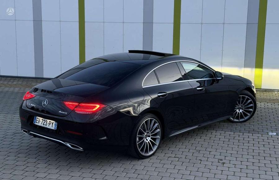 Melns Mercedes-Benz CLS 350 2018 Tauragė, ar dzinēja tilpumu 2.93 L un nobraukumu 107 tūkst. km par 35800 €, foto 27 vietnē AUTOMOTO.COM.LV