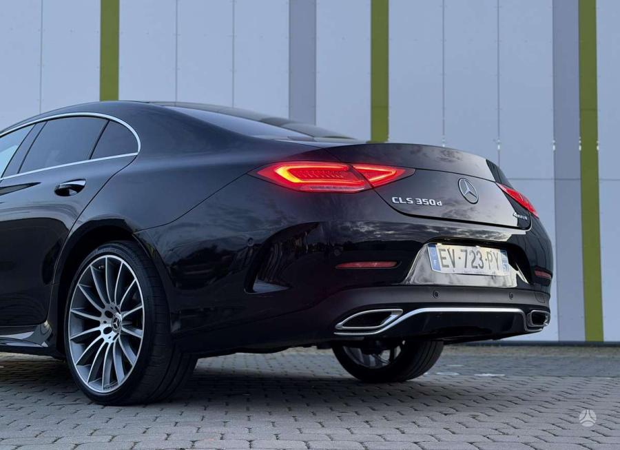 Melns Mercedes-Benz CLS 350 2018 Tauragė, ar dzinēja tilpumu 2.93 L un nobraukumu 107 tūkst. km par 35800 €, foto 30 vietnē AUTOMOTO.COM.LV