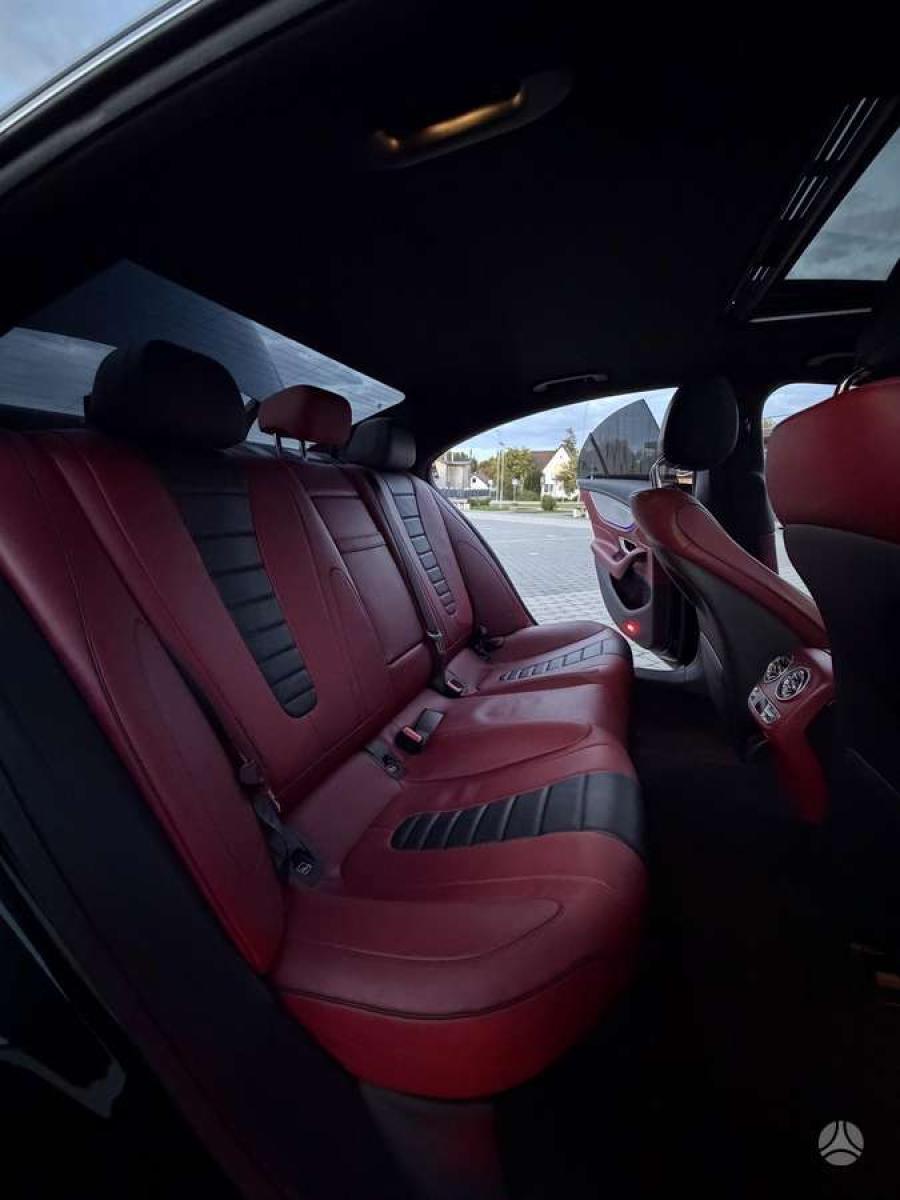 Melns Mercedes-Benz CLS 350 2018 Tauragė, ar dzinēja tilpumu 2.93 L un nobraukumu 107 tūkst. km par 35800 €, foto 49 vietnē AUTOMOTO.COM.LV