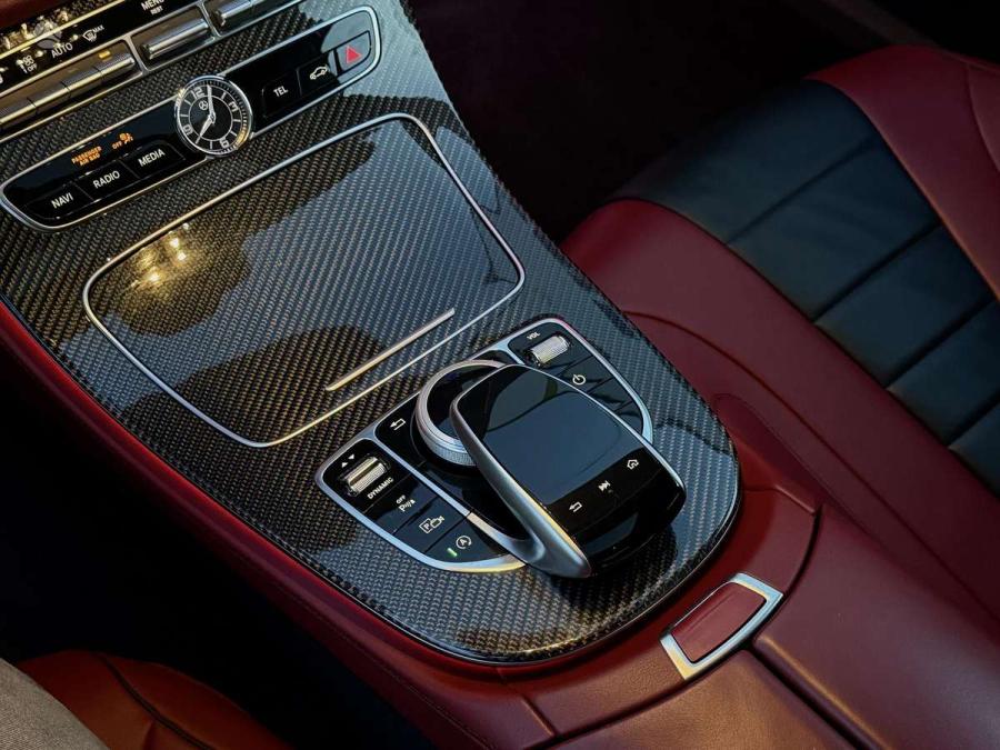 Melns Mercedes-Benz CLS 350 2018 Tauragė, ar dzinēja tilpumu 2.93 L un nobraukumu 107 tūkst. km par 35800 €, foto 55 vietnē AUTOMOTO.COM.LV