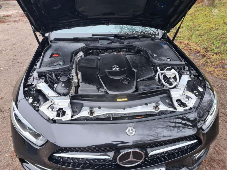 Melns Mercedes-Benz CLS 350 2019 Šauļi, ar dzinēja tilpumu 2.93 L un nobraukumu 144 tūkst. km par 31500 €, foto 14 vietnē AUTOMOTO.COM.LV