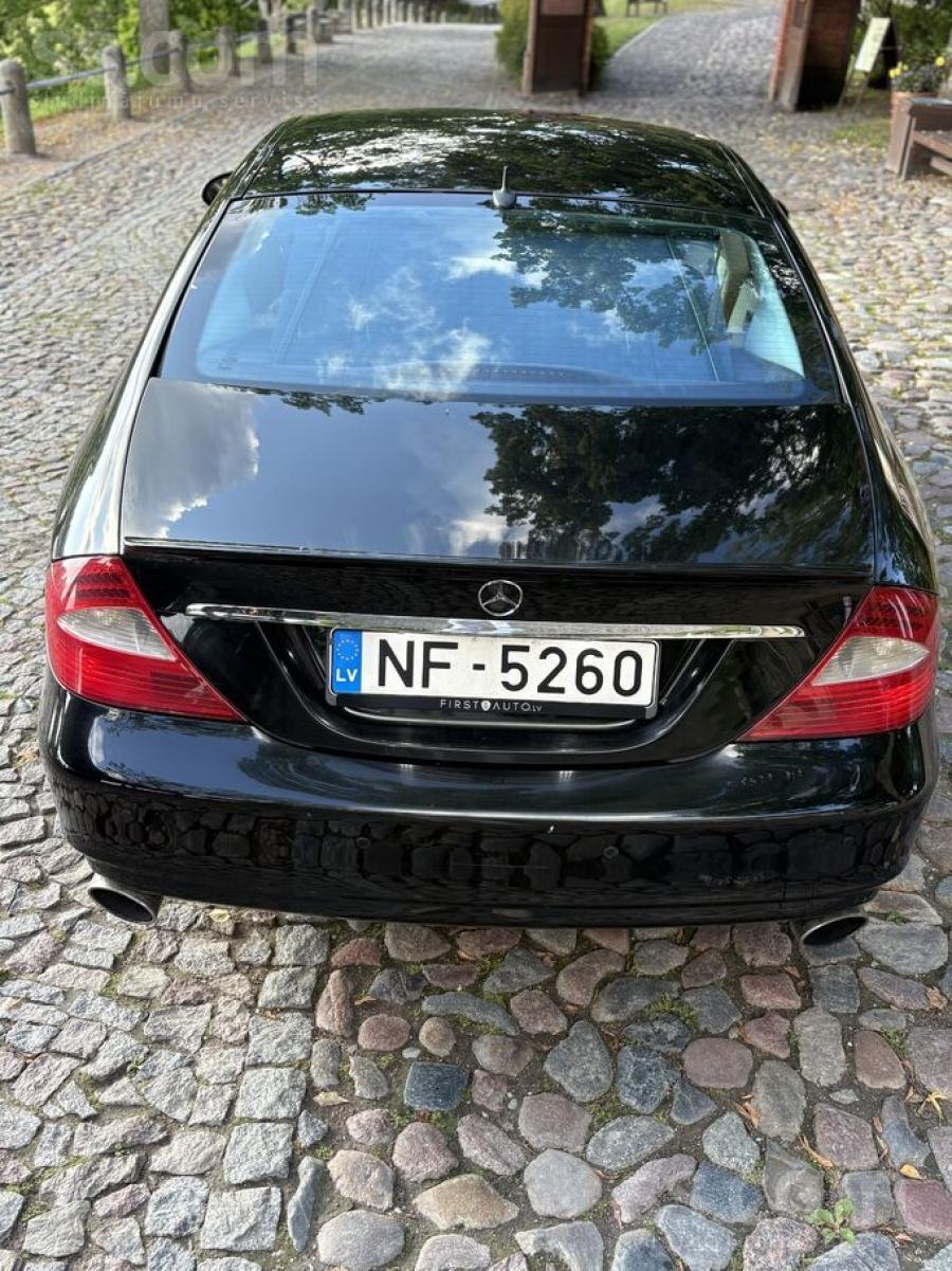 Melns Mercedes-Benz CLS 350 2004 Kuldīga, ar dzinēja tilpumu 3.50 L un nobraukumu 285 tūkst. km par 3700 €, foto 8 vietnē AUTOMOTO.COM.LV