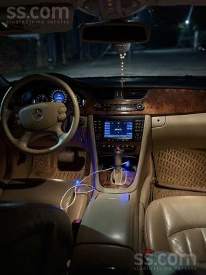 Melns Mercedes-Benz CLS 350 2004 Kuldīga, ar dzinēja tilpumu 3.50 L un nobraukumu 285 tūkst. km par 3700 €, foto 14 vietnē AUTOMOTO.COM.LV