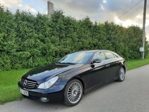 Черный Мерседес ЦЛС 350 2005 в Каунас, объемом двигателя 3.50 л и пробегом 246 тыс. км за 3000 €, фото  на AUTOMOTO.COM.LV