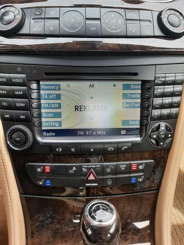 Черный Мерседес ЦЛС 350 2005 в Каунас, объемом двигателя 3.50 л и пробегом 246 тыс. км за 3000 €, фото 9 на AUTOMOTO.COM.LV