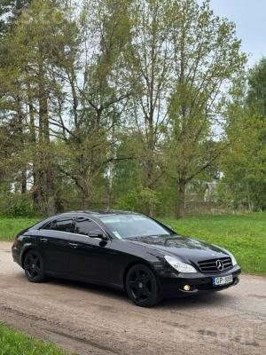 Черный Мерседес ЦЛС 350 2006 в Рига, объемом двигателя 3.50 л и пробегом 286 тыс. км за 3850 €, фото 3 на AUTOMOTO.COM.LV