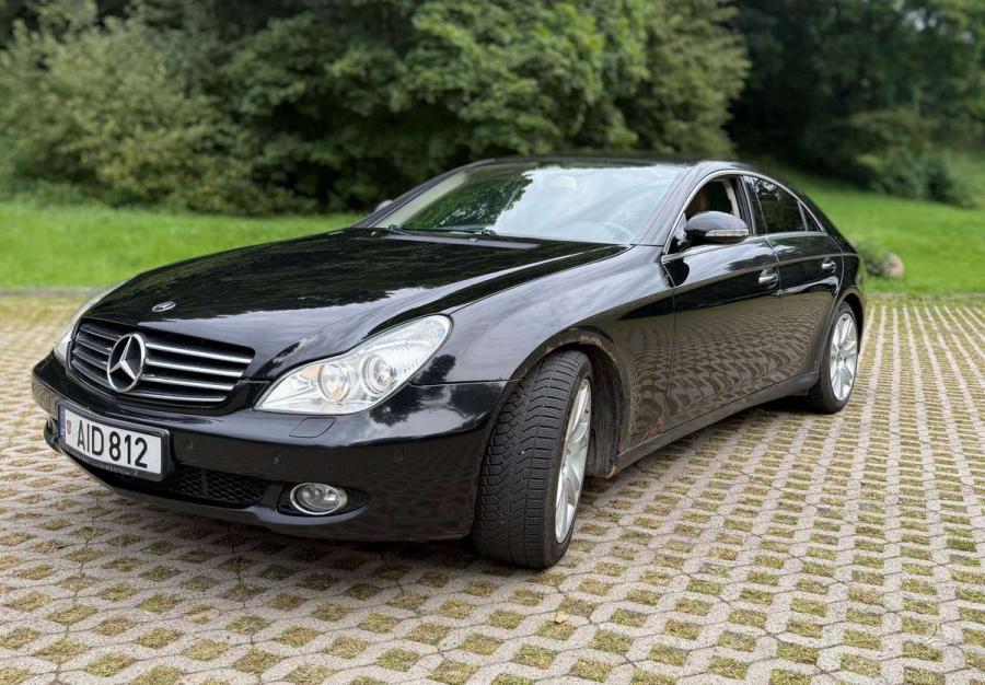 Черный Мерседес ЦЛС 350 2006 в Вильнюс, объемом двигателя 3.50 л и пробегом 463 тыс. км за 4400 €, фото 6 на AUTOMOTO.COM.LV