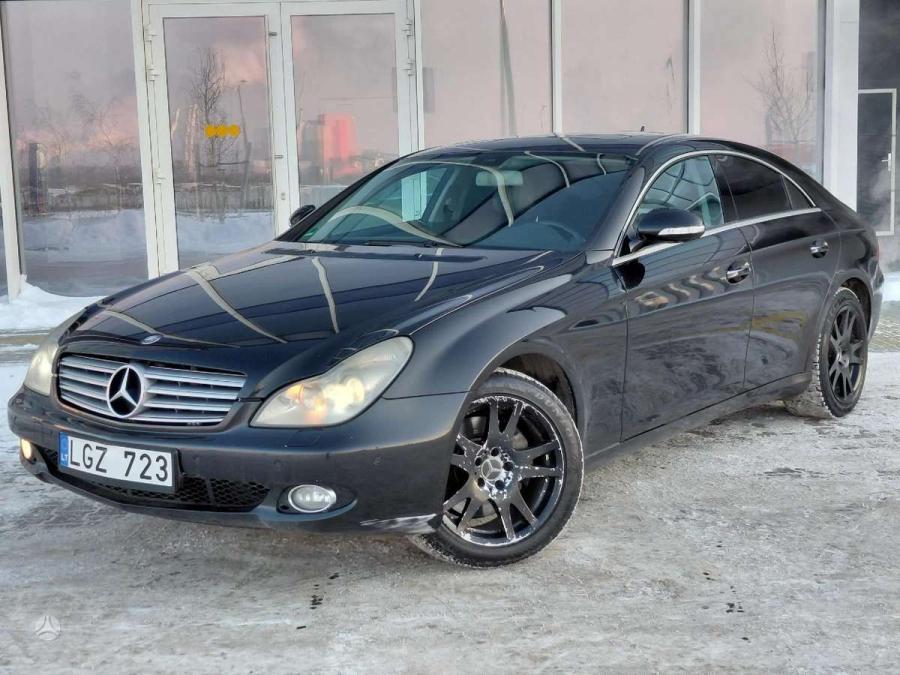 Melns Mercedes-Benz CLS 350 2008 Viļņa, ar dzinēja tilpumu 3.50 L un nobraukumu 279 tūkst. km par 5500 €, foto 3 vietnē AUTOMOTO.COM.LV