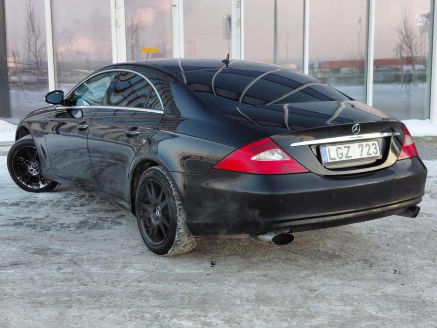 Melns Mercedes-Benz CLS 350 2008 Viļņa, ar dzinēja tilpumu 3.50 L un nobraukumu 279 tūkst. km par 5500 €, foto 4 vietnē AUTOMOTO.COM.LV