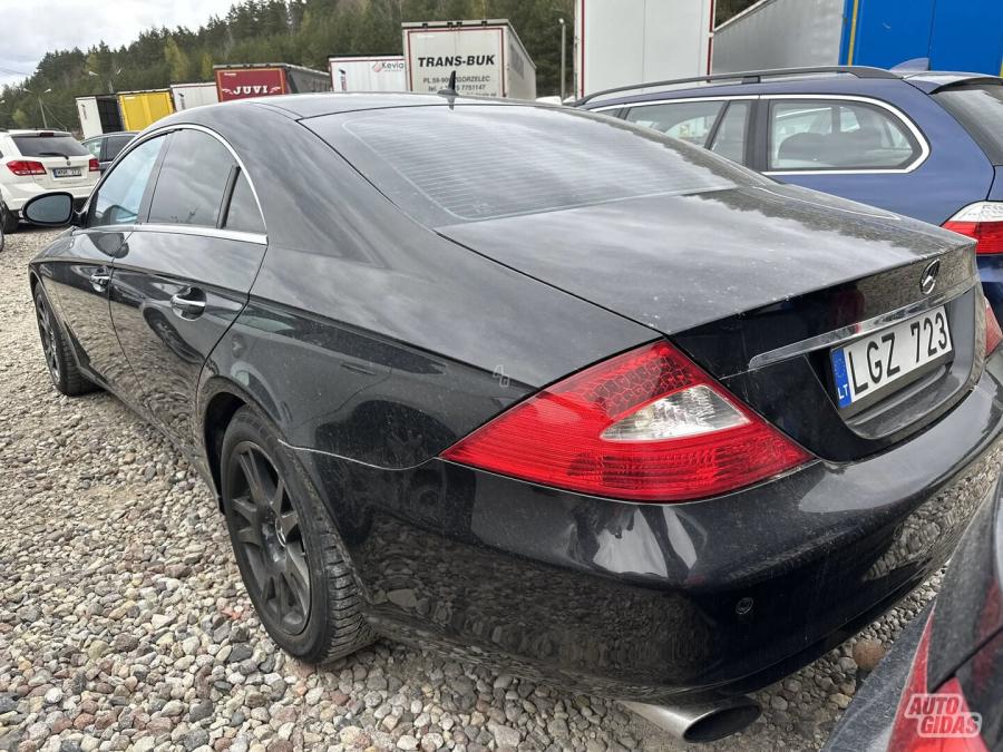 Черный Мерседес ЦЛС 350 2008 в Вильнюс, объемом двигателя 3.50 л и пробегом 279 тыс. км за 3800 €, фото 5 на AUTOMOTO.COM.LV