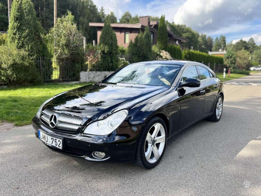 Черный Мерседес ЦЛС 350 2008 в Вильнюс, объемом двигателя 3.50 л и пробегом 249 тыс. км за 4850 €, фото 1 на AUTOMOTO.COM.LV