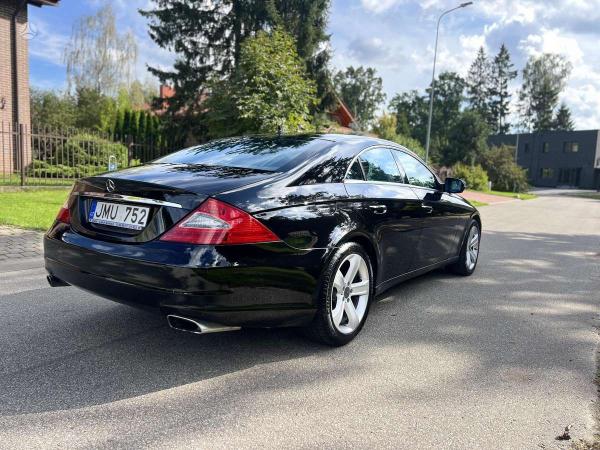 Melns Mercedes-Benz CLS 350 2008 Viļņa, ar dzinēja tilpumu 3.50 L un nobraukumu 249 tūkst. km par 4850 €, foto 6 vietnē AUTOMOTO.COM.LV