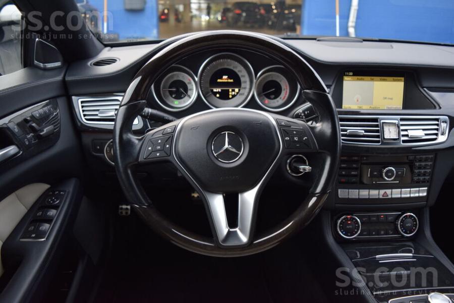 Melns Mercedes-Benz CLS 350 2011 Rīga, ar dzinēja tilpumu 3.00 L un nobraukumu 110 tūkst. km par 16900 €, foto 11 vietnē AUTOMOTO.COM.LV