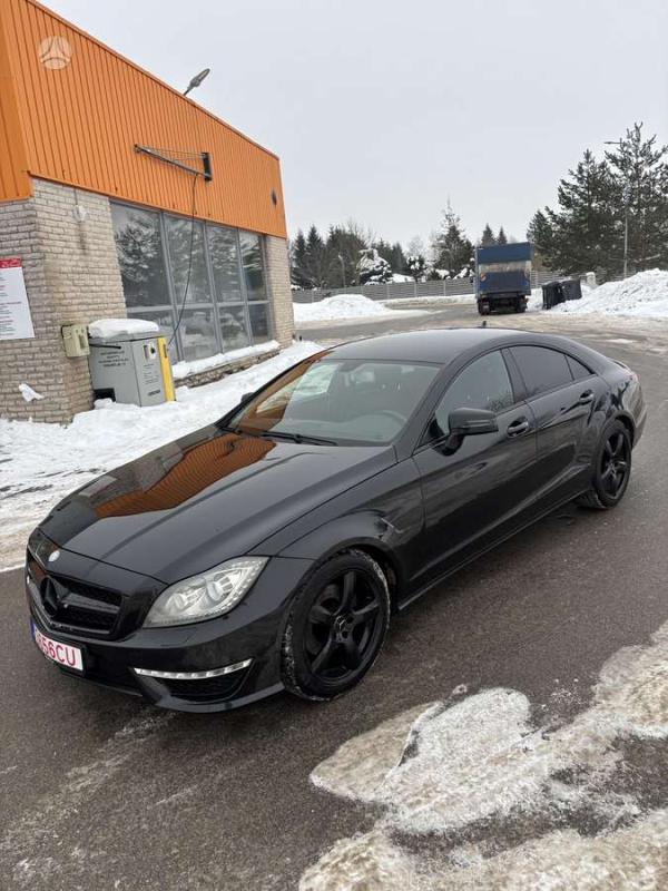 Melns Mercedes-Benz CLS 350 2011 Klaipėda, ar dzinēja tilpumu 2.99 L un nobraukumu 290 tūkst. km par 11900 €, foto 2 vietnē AUTOMOTO.COM.LV