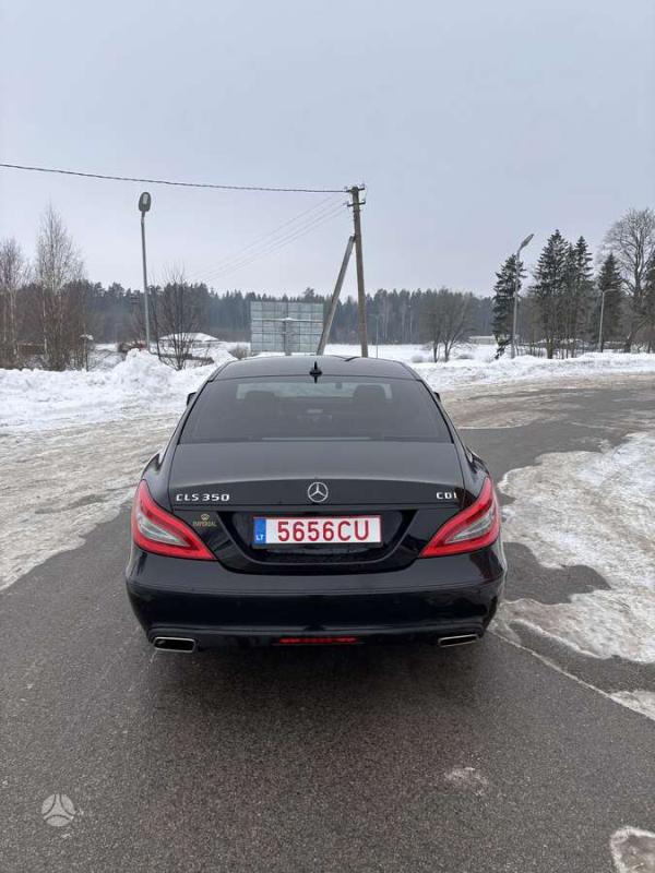Melns Mercedes-Benz CLS 350 2011 Klaipėda, ar dzinēja tilpumu 2.99 L un nobraukumu 290 tūkst. km par 11900 €, foto 6 vietnē AUTOMOTO.COM.LV