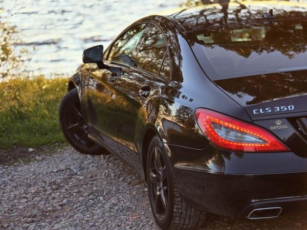 Melns Mercedes-Benz CLS 350 2011 Radviliškis, ar dzinēja tilpumu 3.00 L un nobraukumu 302 tūkst. km par 10700 €, foto 4 vietnē AUTOMOTO.COM.LV