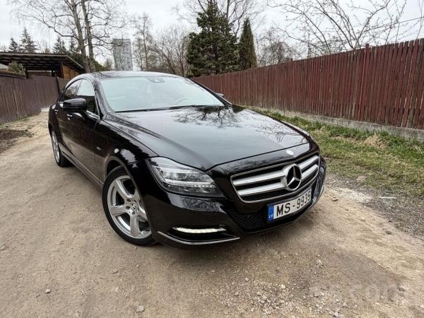 Melns Mercedes-Benz CLS 350 2011 Rīga, ar dzinēja tilpumu 3.50 L un nobraukumu 263 tūkst. km par 13000 €, foto 2 vietnē AUTOMOTO.COM.LV