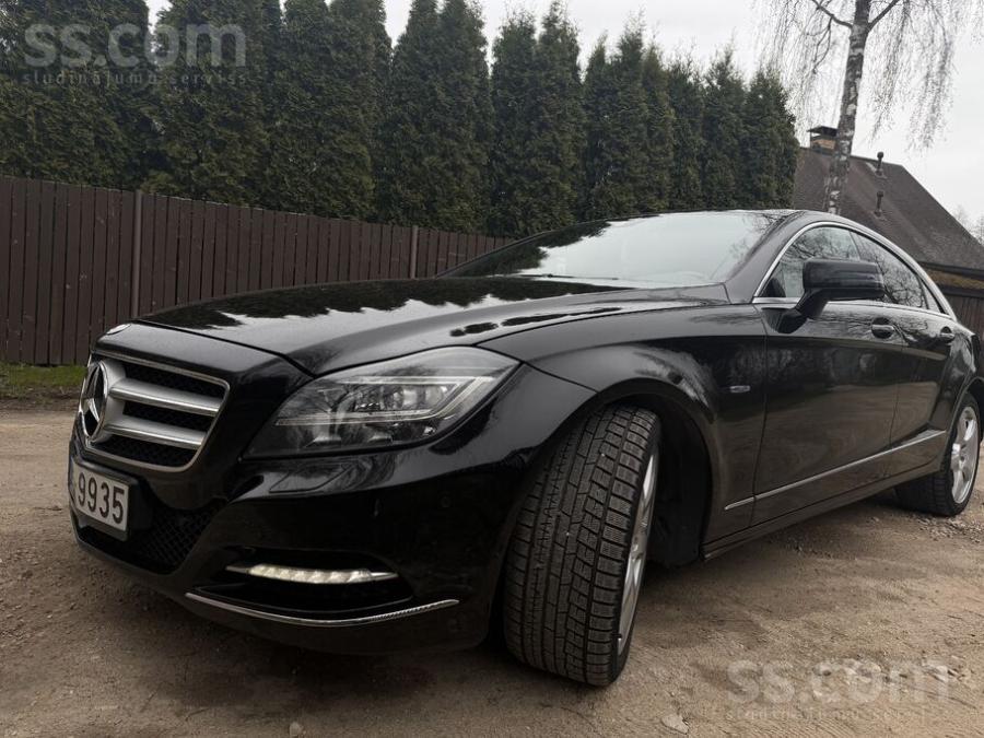 Черный Мерседес ЦЛС 350 2011 в Рига, объемом двигателя 3.50 л и пробегом 263 тыс. км за 13000 €, фото 7 на AUTOMOTO.COM.LV