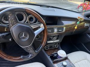 Black Mercedes-Benz CLS 350 2011 in Riga, with an engine capacity of 3.00 L and mileage of 263 thousand km for 12100 €, photo 10 on AUTOMOTO.COM.LV