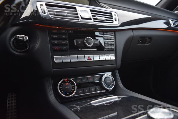 Melns Mercedes-Benz CLS 350 2011 Rīga, ar dzinēja tilpumu 3.00 L un nobraukumu 110 tūkst. km par 14500 €, foto 6 vietnē AUTOMOTO.COM.LV