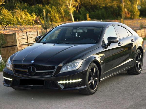 Black Mercedes-Benz CLS 350 2011 in Radviliskis, with an engine capacity of 3.00 L and mileage of 302 thousand km for 9750 €, photo 2 on AUTOMOTO.COM.LV