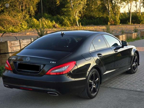 Black Mercedes-Benz CLS 350 2011 in Radviliskis, with an engine capacity of 3.00 L and mileage of 302 thousand km for 9750 €, photo 6 on AUTOMOTO.COM.LV