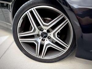 Melns Mercedes-Benz CLS 350 2011 Viļņa, ar dzinēja tilpumu 3.00 L un nobraukumu 300 tūkst. km par 12000 €, foto 12 vietnē AUTOMOTO.COM.LV