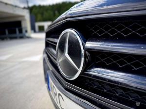 Melns Mercedes-Benz CLS 350 2011 Viļņa, ar dzinēja tilpumu 3.00 L un nobraukumu 300 tūkst. km par 12000 €, foto 17 vietnē AUTOMOTO.COM.LV