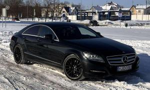 Melns Mercedes-Benz CLS 350 2012 Panevēža, ar dzinēja tilpumu 2.99 L un nobraukumu 278 tūkst. km par 12500 €, foto  vietnē AUTOMOTO.COM.LV