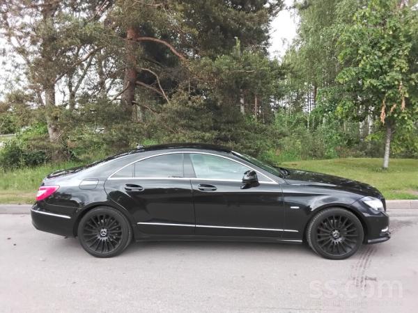Melns Mercedes-Benz CLS 350 2012 Rīga, ar dzinēja tilpumu 3.00 L un nobraukumu 320 tūkst. km par 10850 €, foto 6 vietnē AUTOMOTO.COM.LV