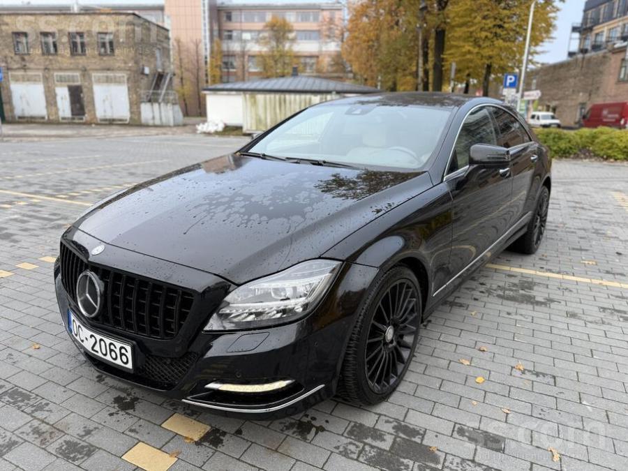 Черный Мерседес ЦЛС 350 2012 в Рига, объемом двигателя 3.00 л и пробегом 298 тыс. км за 12300 €, фото 1 на AUTOMOTO.COM.LV