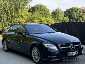 Black Mercedes-Benz CLS 350 2012 in Riga, with an engine capacity of 3.00 L and mileage of 278 thousand km for 10900 €, photo 4 on AUTOMOTO.COM.LV