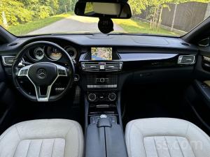 Black Mercedes-Benz CLS 350 2012 in Riga, with an engine capacity of 3.00 L and mileage of 278 thousand km for 10900 €, photo 14 on AUTOMOTO.COM.LV