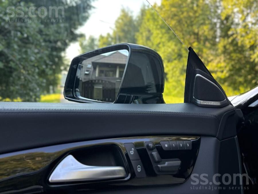 Black Mercedes-Benz CLS 350 2012 in Riga, with an engine capacity of 3.00 L and mileage of 278 thousand km for 10900 €, photo 22 on AUTOMOTO.COM.LV